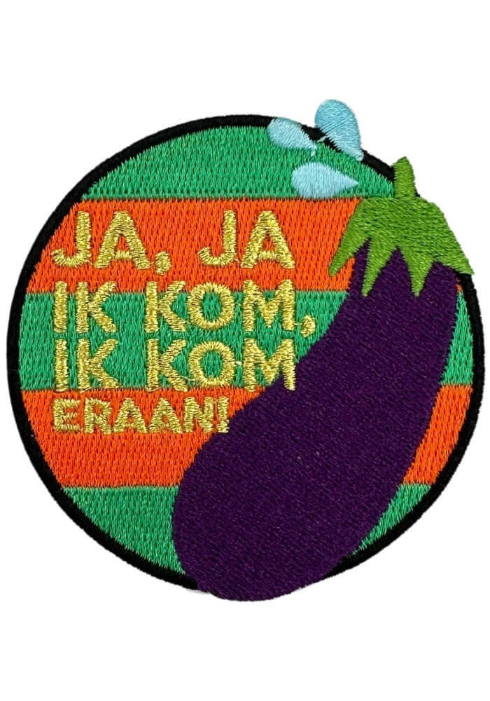 Ja,ja Ik Kom Eraan - Kruikenstad Embleem | Festivales